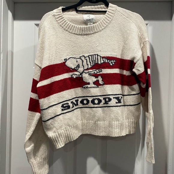 American Eagle Snoopy Sweater